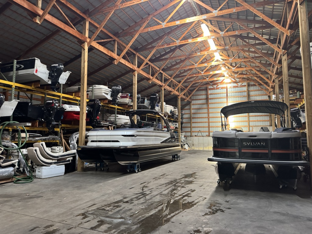 Greer's Pier Marina | Manitowish Waters, WI